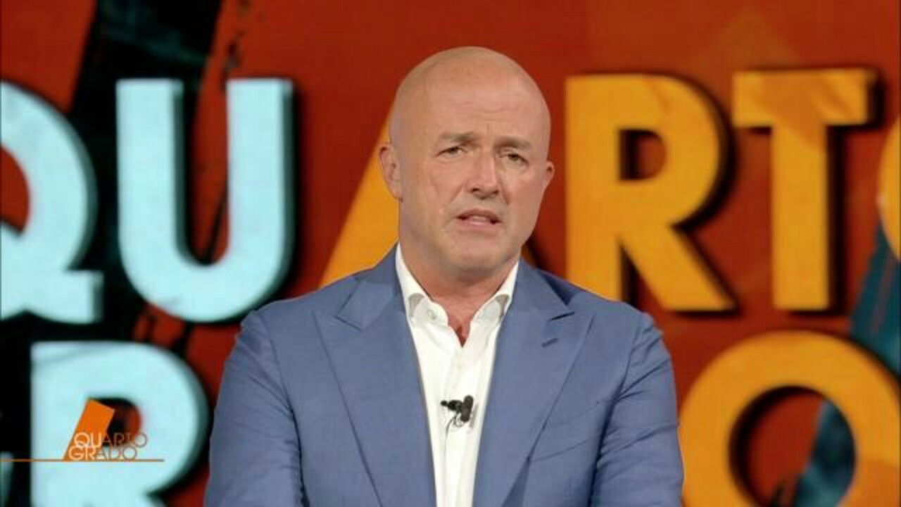Après-midi 5 avec Gianluigi Nuzzi: les dernières nouvelles - Détective ...